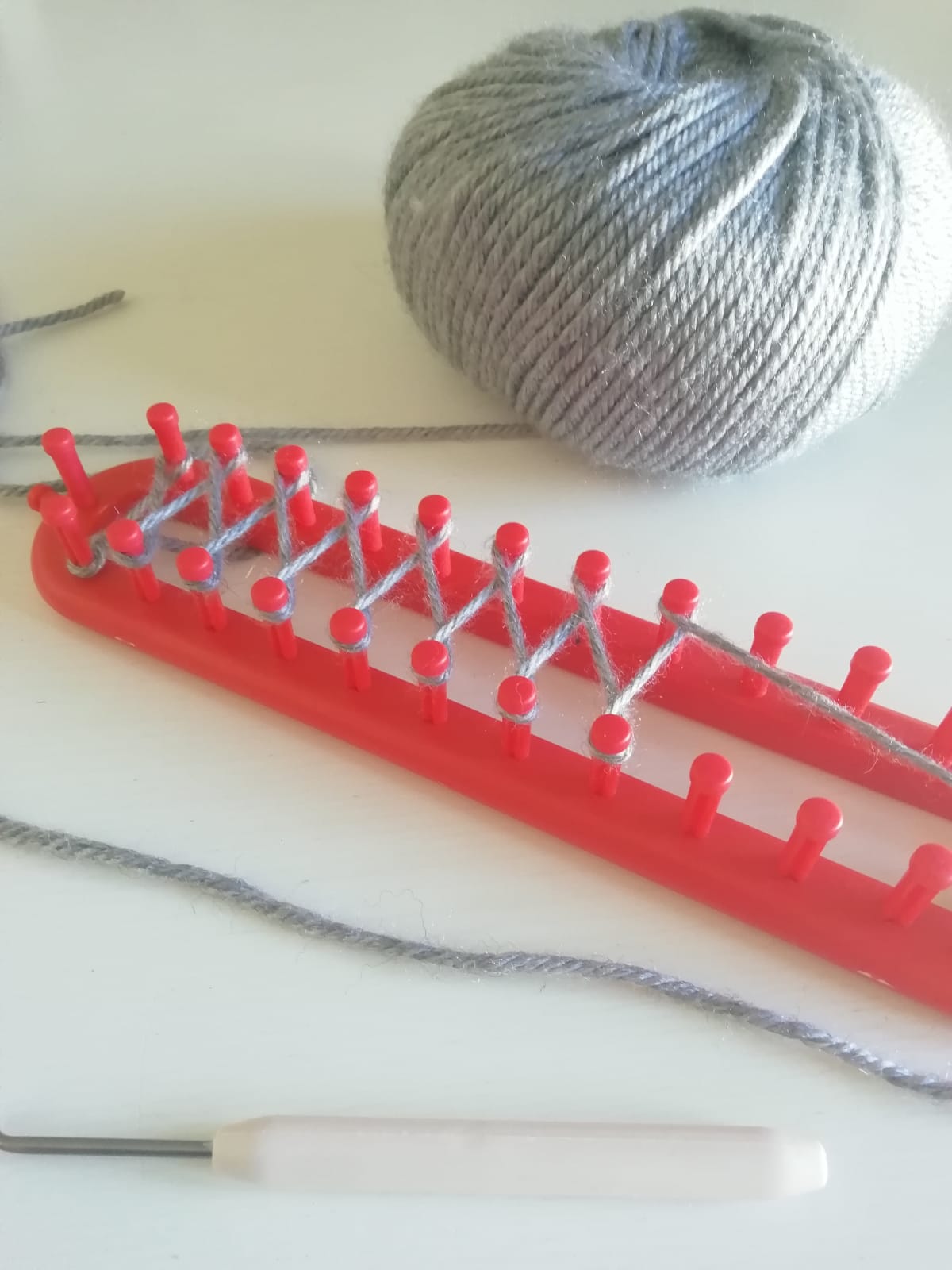 Tejer bufanda con telar, ¿cómo hacerlo? - Lanas Garla